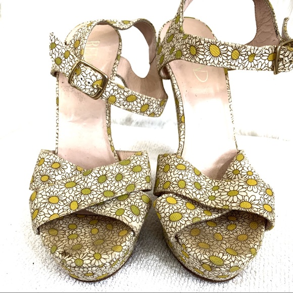RED Valentino | Shoes | Red Valentino Floral Print Platform Sandals ...